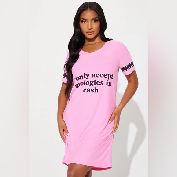 Not Tired | Intimates & Sleepwear | Keep Your Apologiesgraphic Print ...